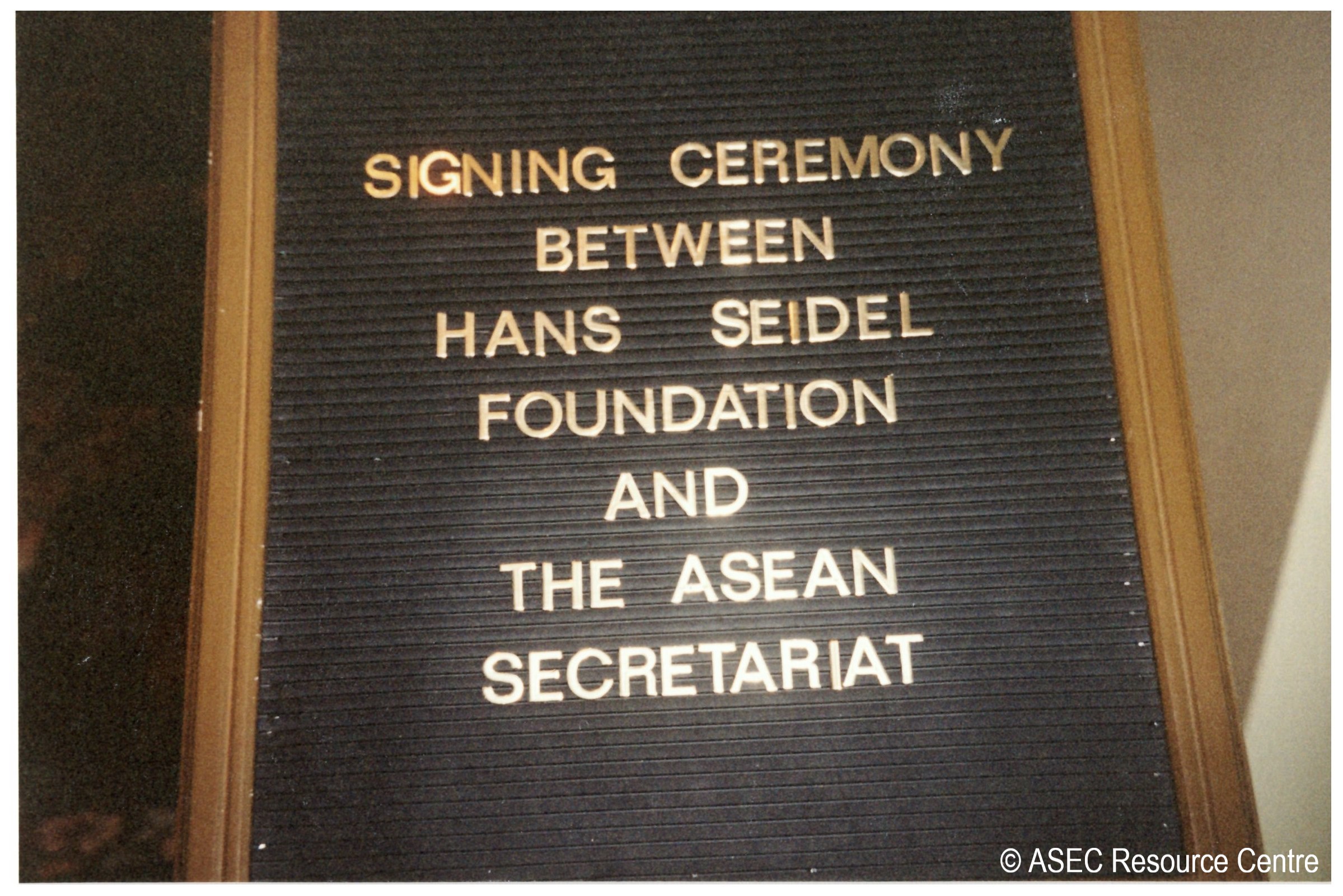 Signing Ceremony between Hans Seidel Foundation and the ASEAN ...