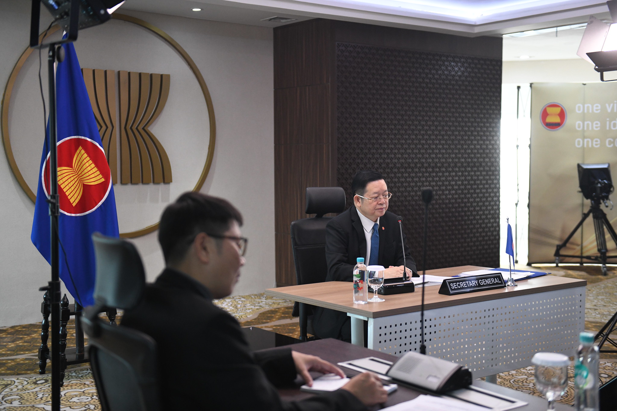 Secretary-General of ASEAN holds virtual meeting with WB Regional Vice ...