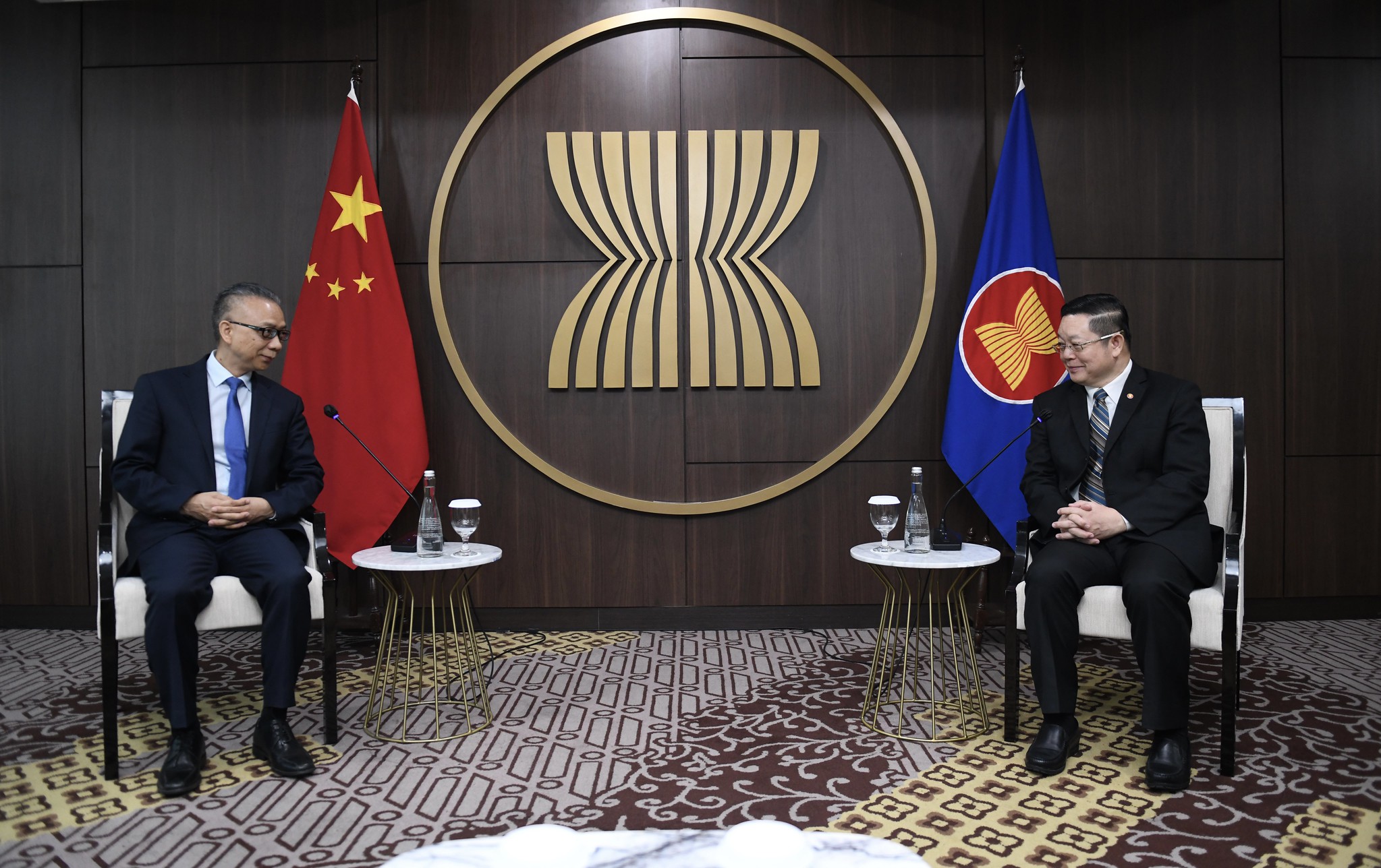 Secretary-General of ASEAN receives President of China Institute of ...