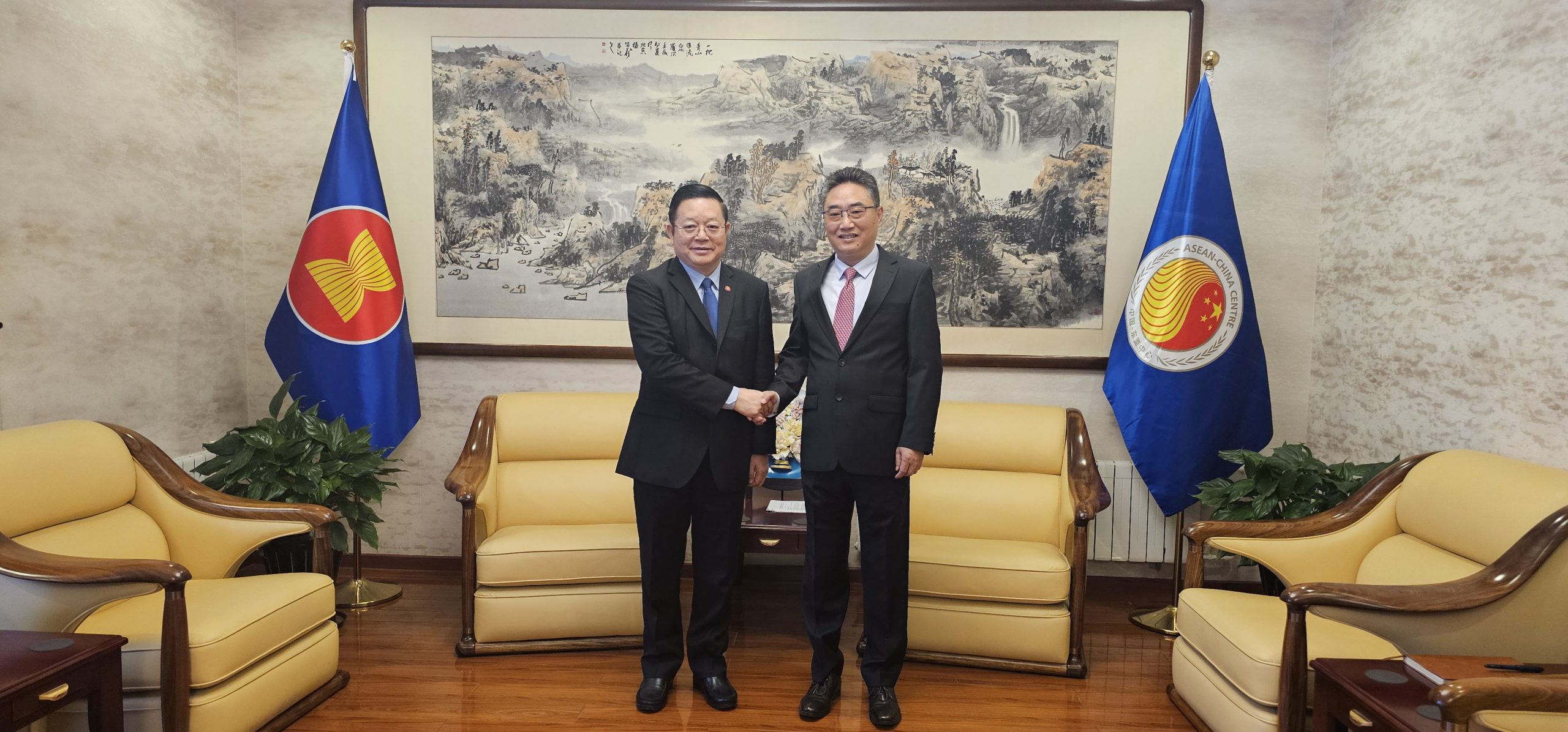 Secretary General Of Asean Meets With Secretary General Of Asean China