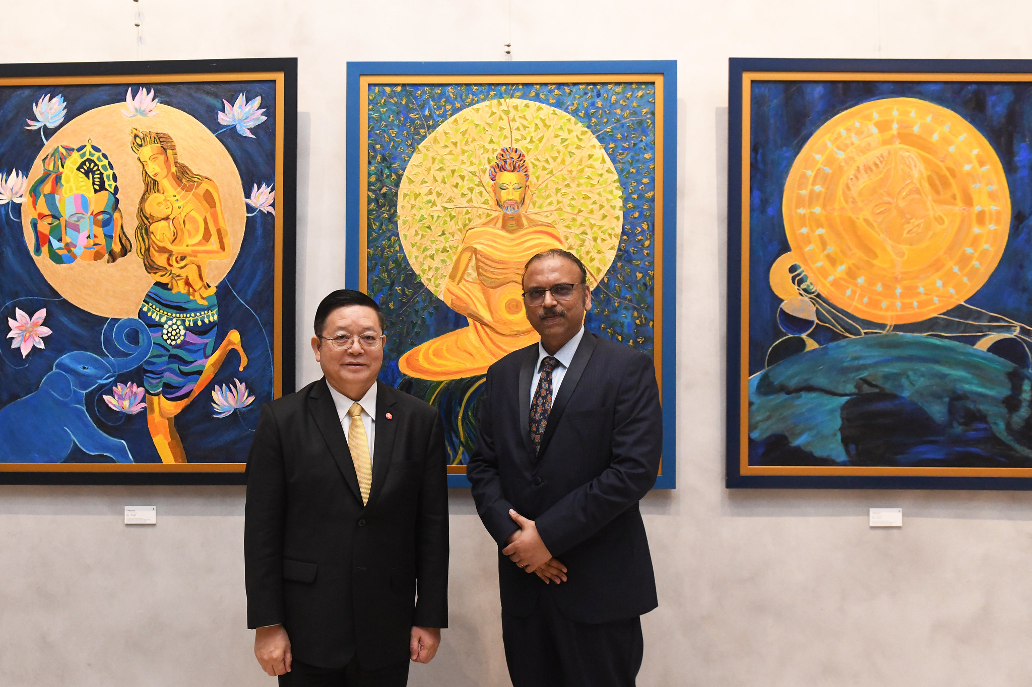Secretary General Of Asean Attends Artwork Exhibition And Dinner Hosted