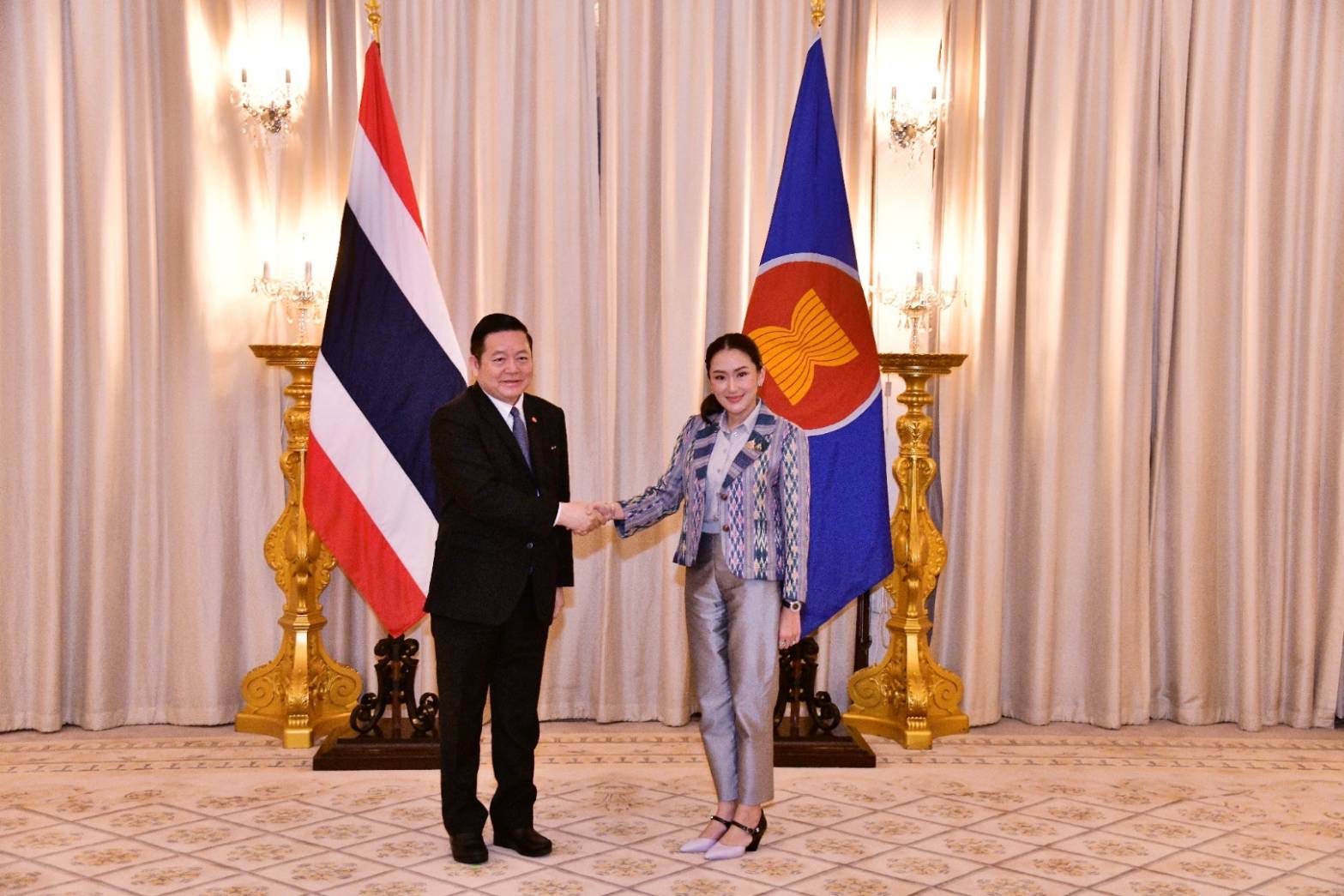 Secretary-General of ASEAN pays a Courtesy Call on the Prime Minister ...