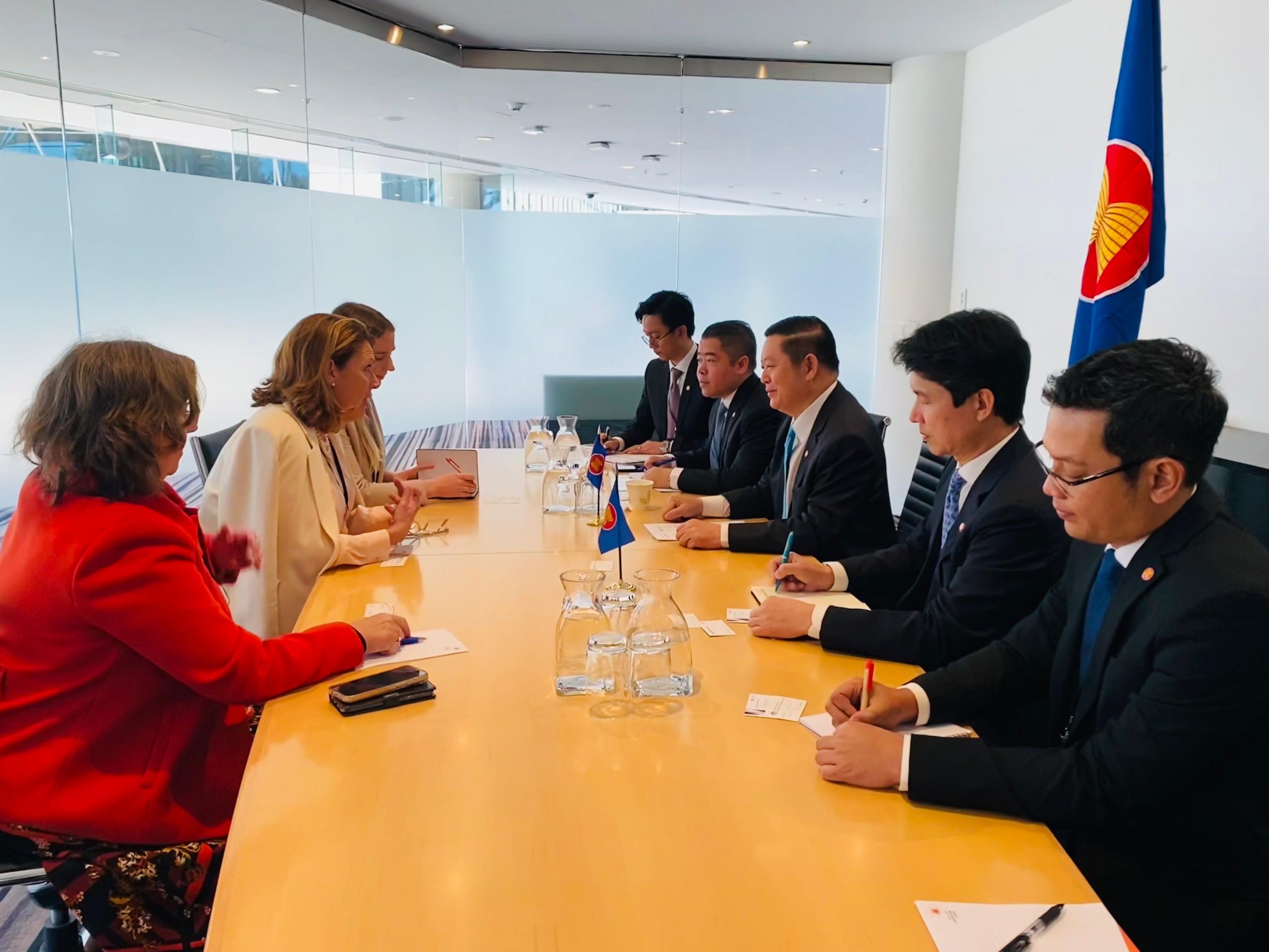 Secretary-General of ASEAN engages with ASEAN-Australia Centre - ASEAN ...