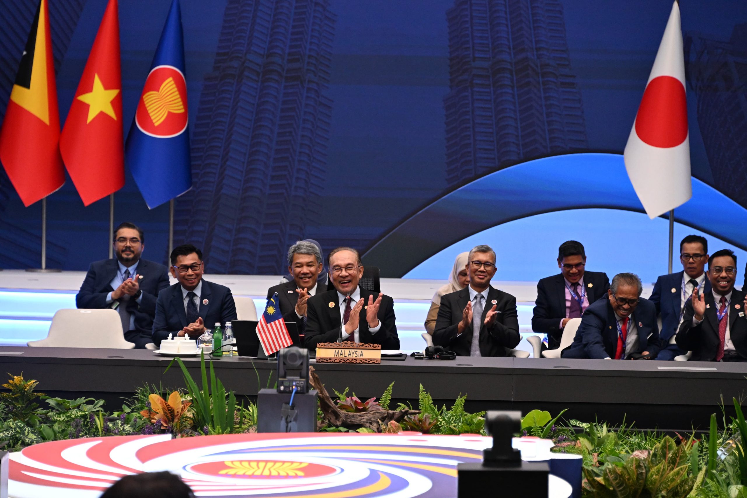 Secretary-General of ASEAN participates in the 28th ASEAN-Japan Summit ...