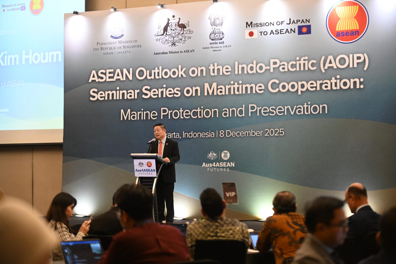 Secretary-General of ASEAN delivers the keynote address at the ASEAN ...