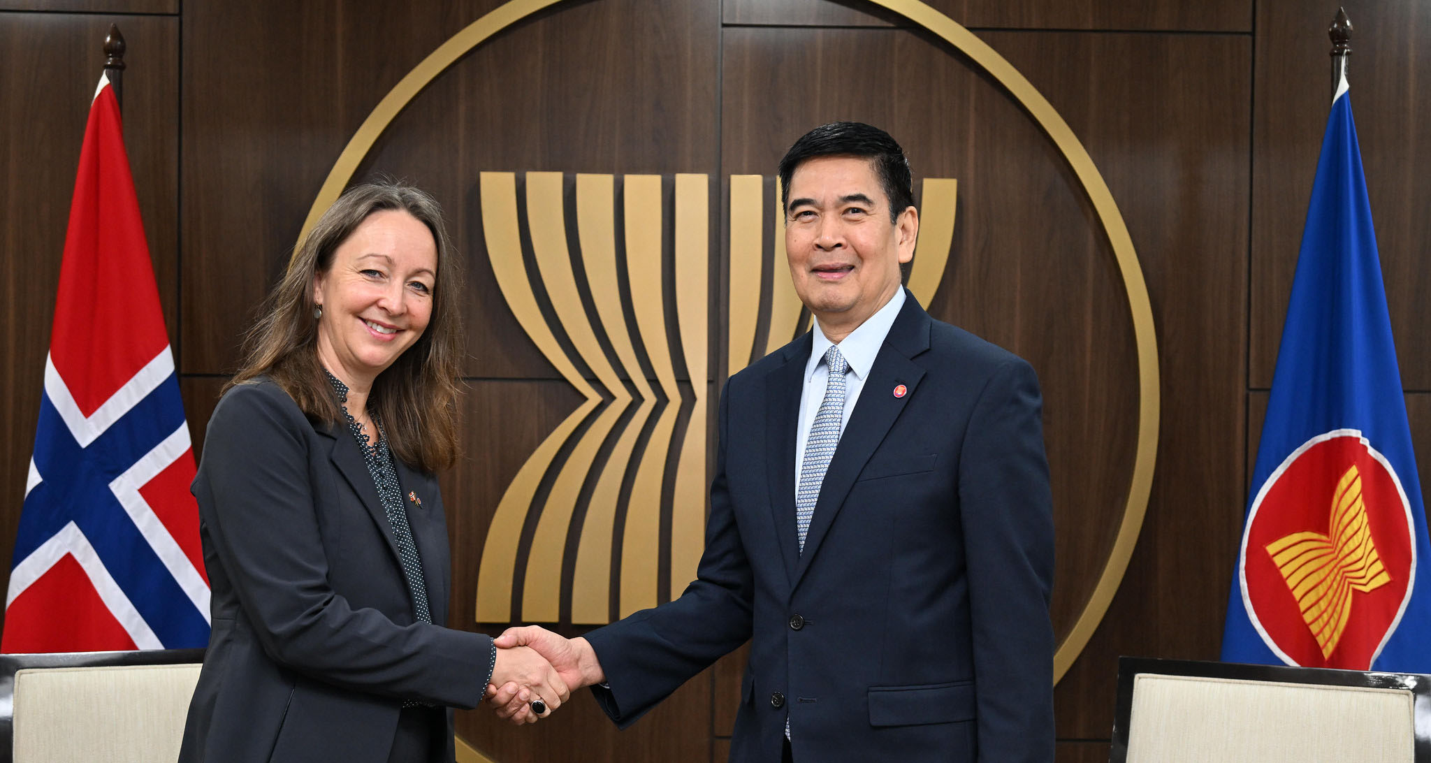 Deputy Secretary-General of ASEAN for ASCC Meets Ambassador of the ...