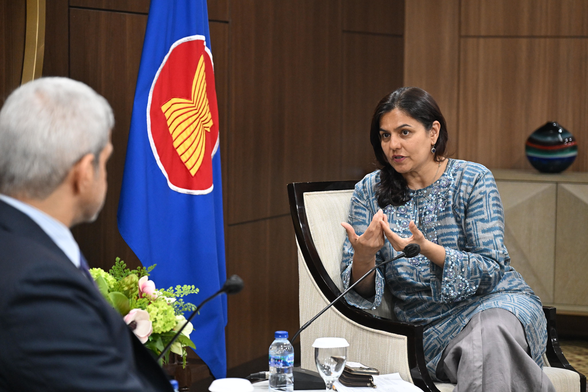 Deputy Secretary-General of ASEAN Meets with Ambassador of Kuwait to ...