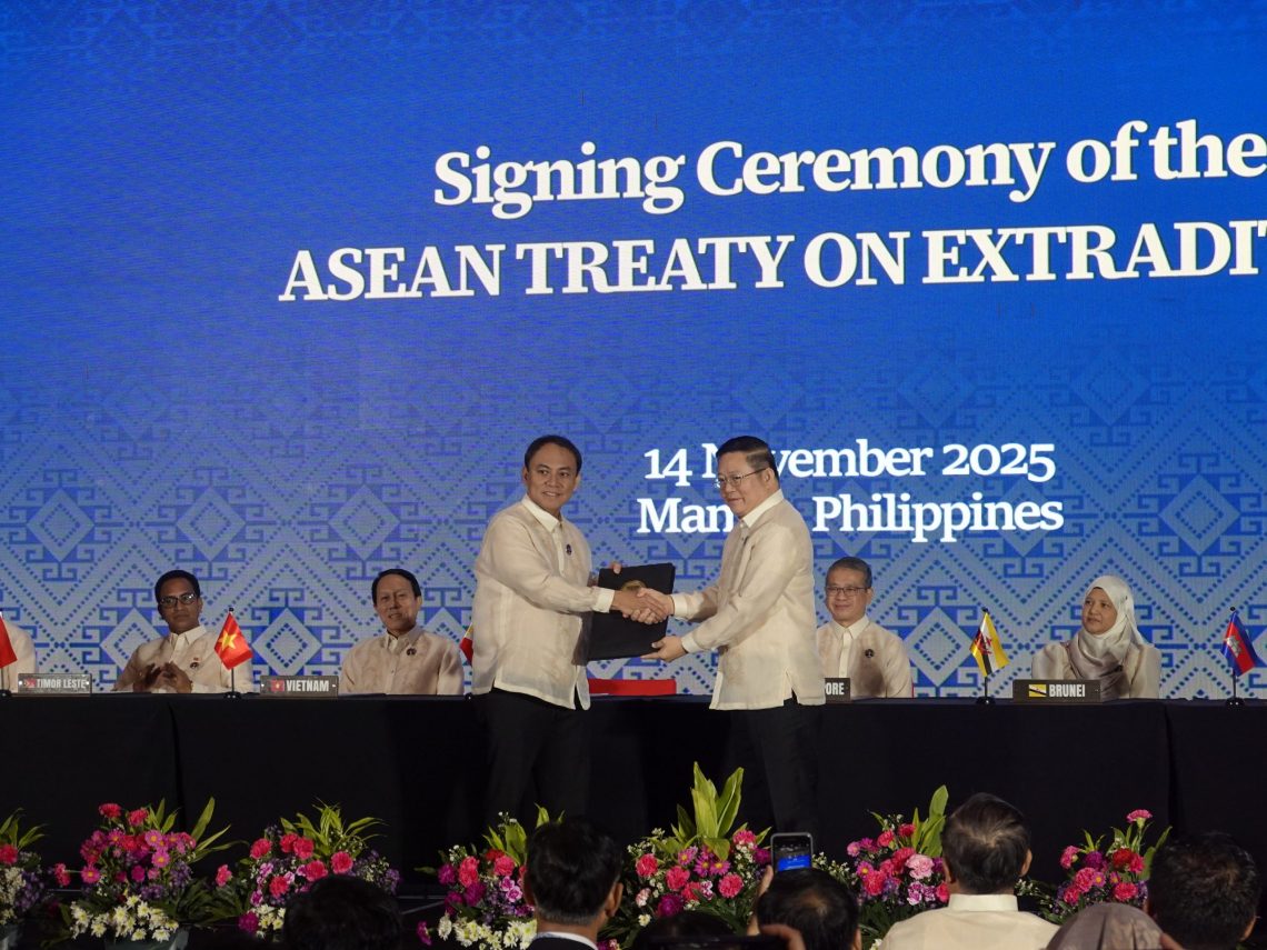 Secretary-General of ASEAN attends the Signing Ceremony of the ASEAN ...