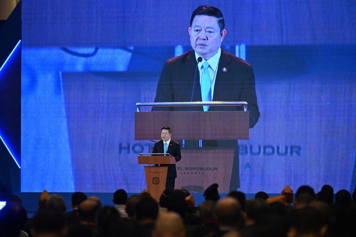 Secretary-General of ASEAN delivers remarks at the 24th VECONAC General ...